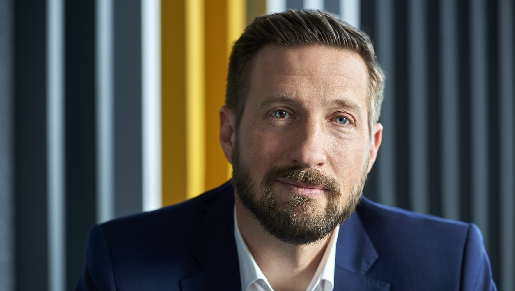 Dirk Adelmann devient le nouveau CEO de Mercedes-Benz Suisse ...